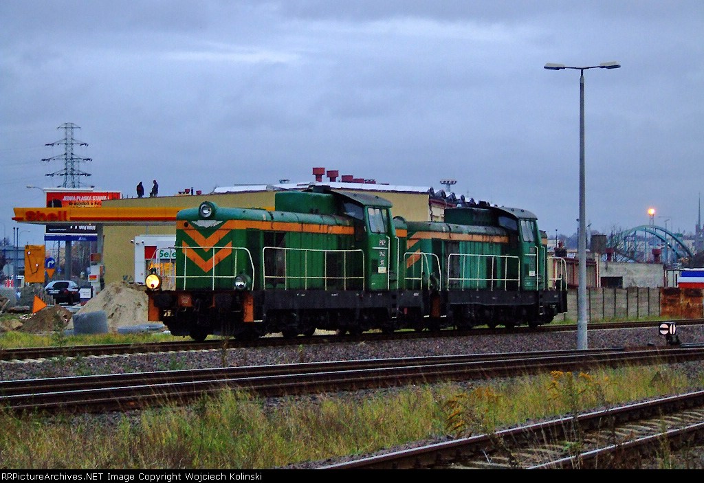 SM42-302+1033